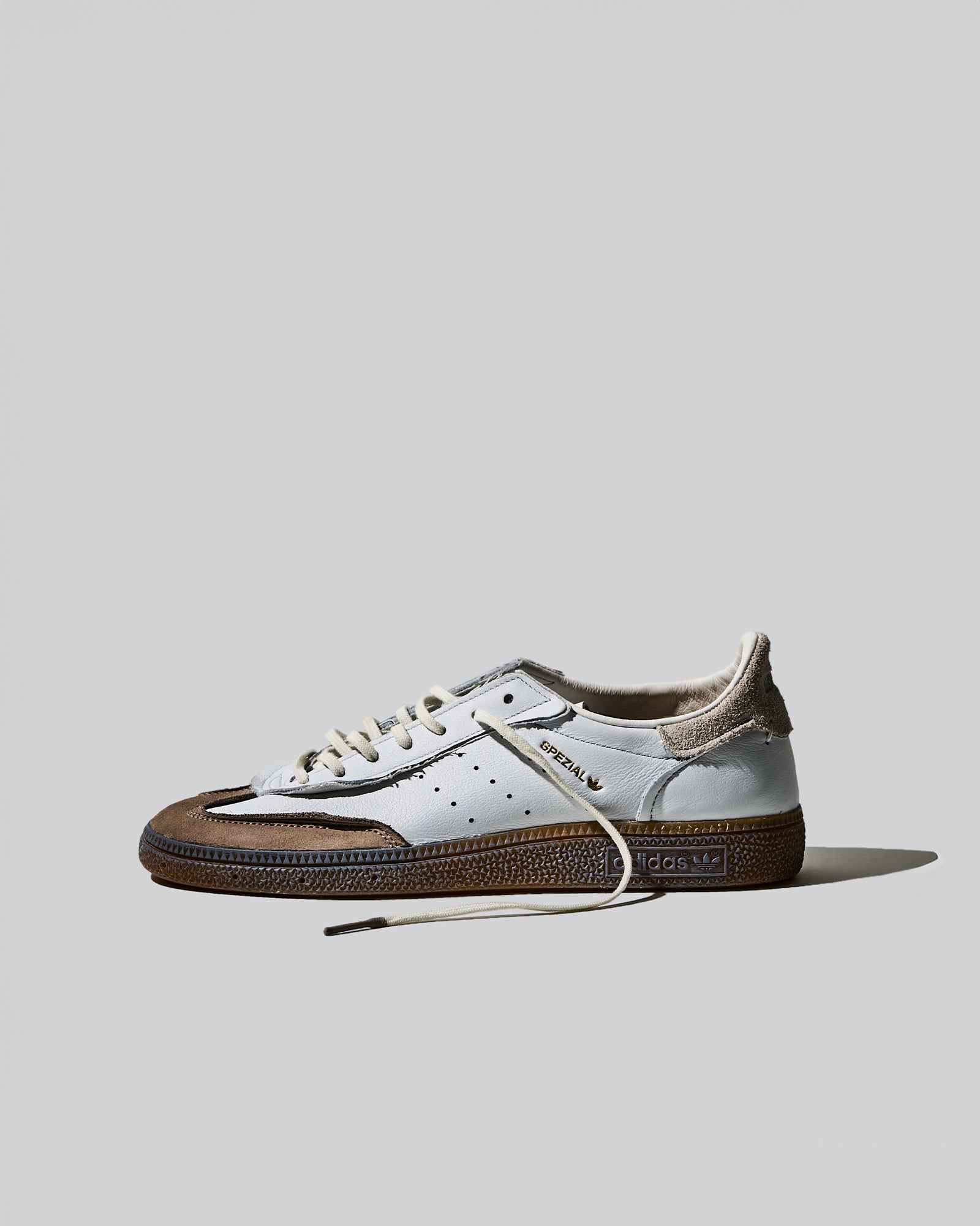 INVINCIBLE® x adidas Consortium Handball Spezial White – INVINCIBLE ...